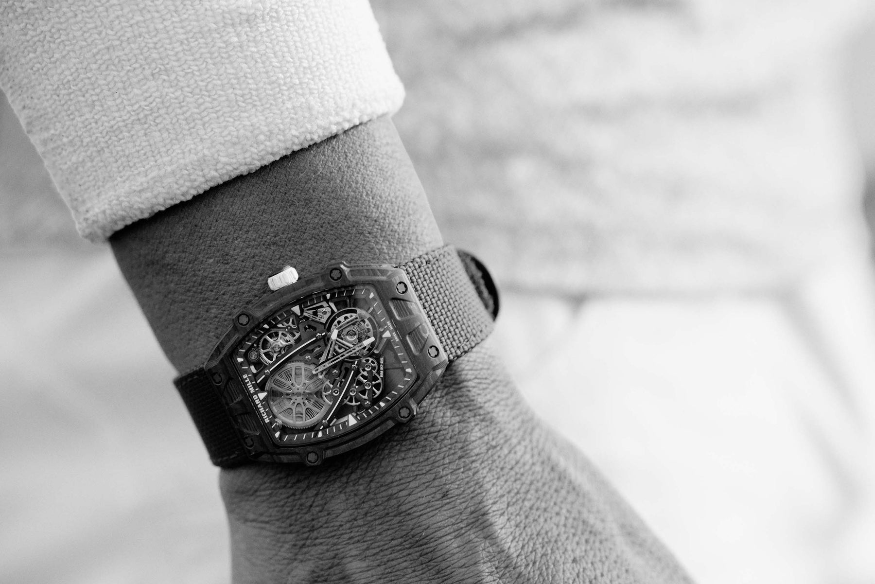 Buy Sell Trade in Authentic Pre-Owned Luxury Watches in UAE | DLW